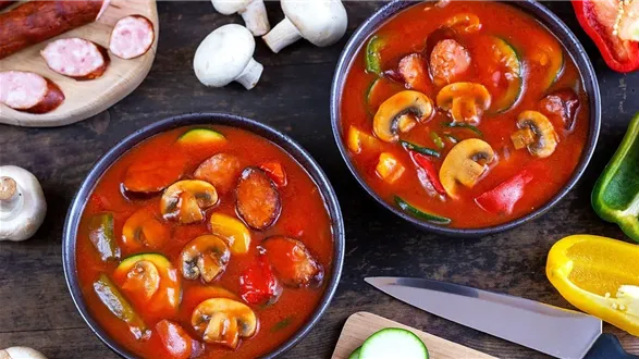 Leczo do słoików - przepis • Kuchnia Lidla